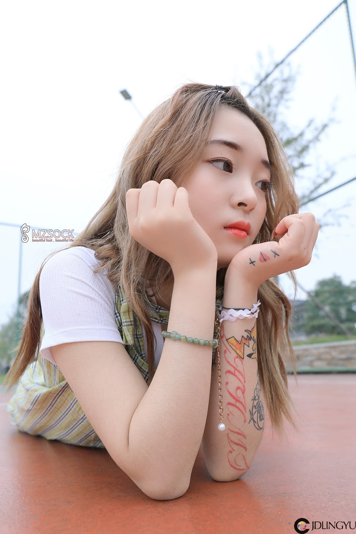 [MZSOCK]爱美足 No.068 梦琪 – 绝对领域